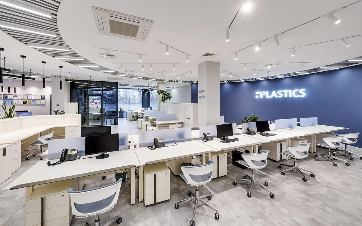 Меблювання офісу для компанії Plastics I Меблева фабрика Enran